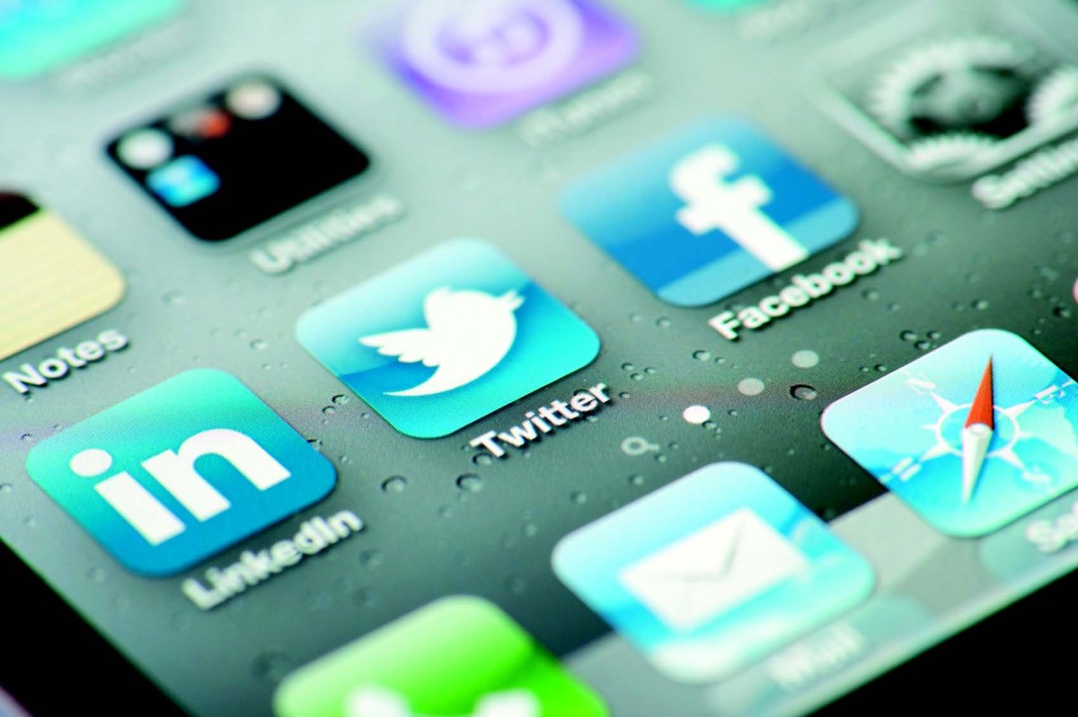 Telling the Army contracting story through social media | Article | The ...