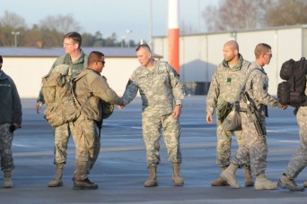 44th Expeditionary Signal Battalion Soldiers return from deployment ...