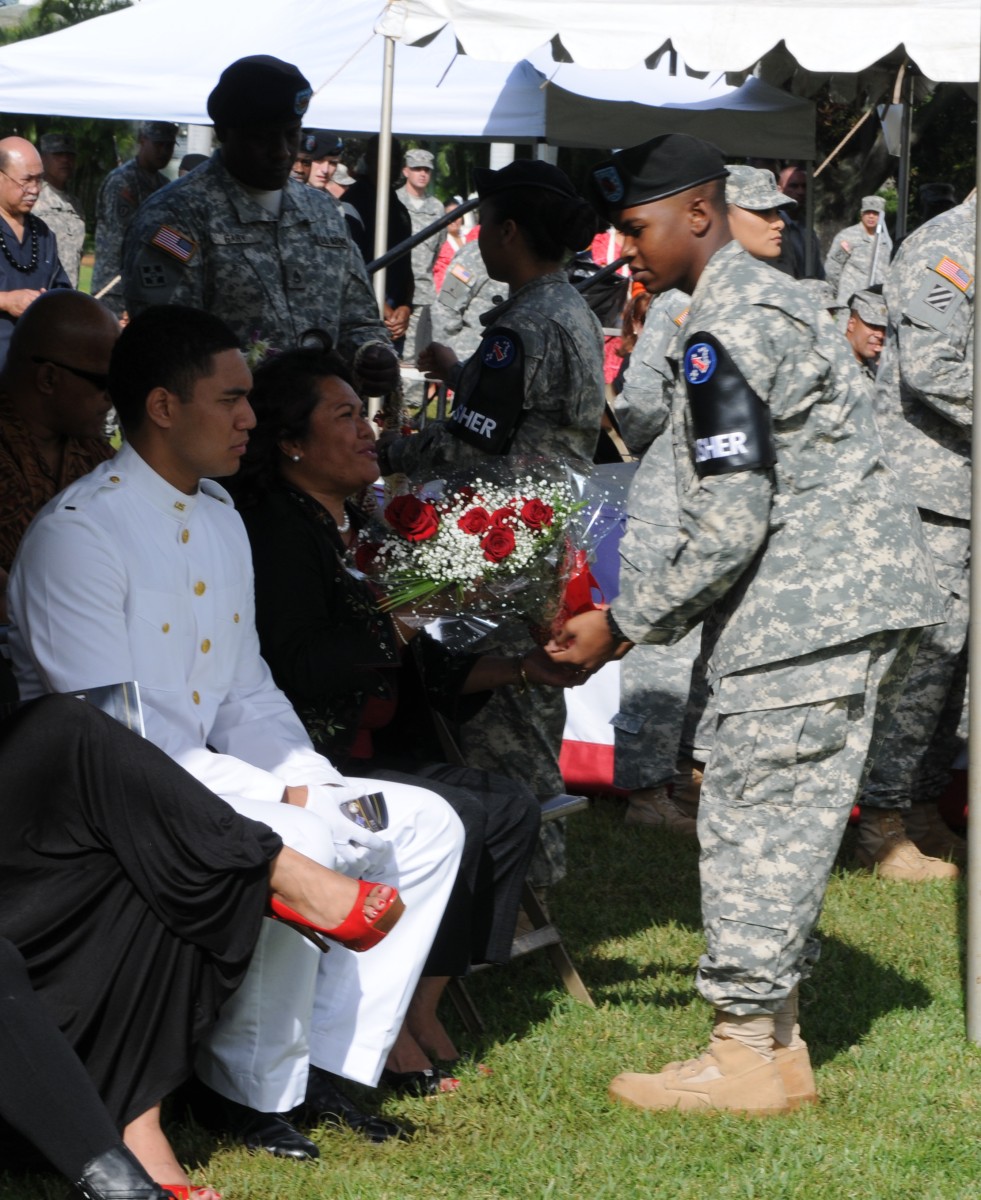 US Pacific Command honors service of CSM Iuniasolua T. Savusa | Article ...
