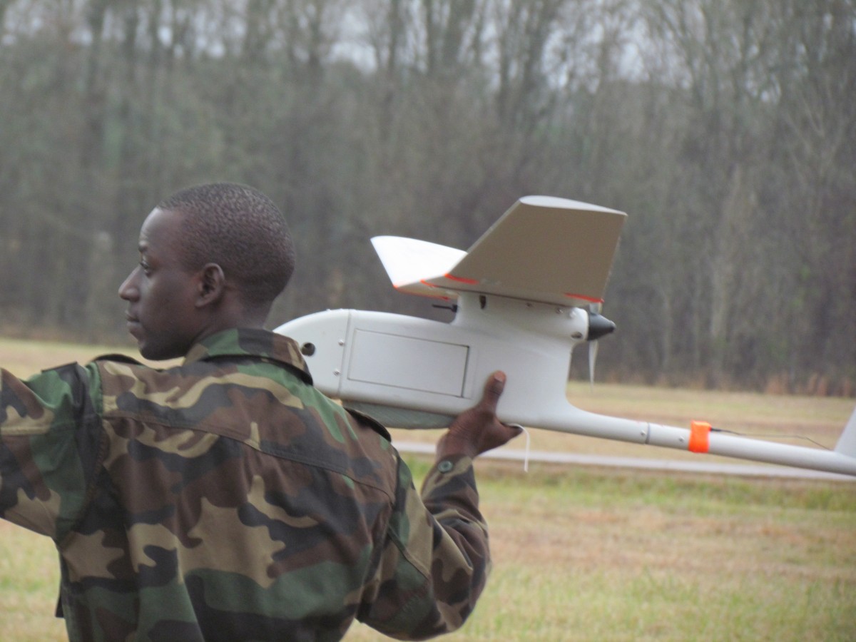 Ugandans train on Raven unmanned aircraft system | Article | The United ...