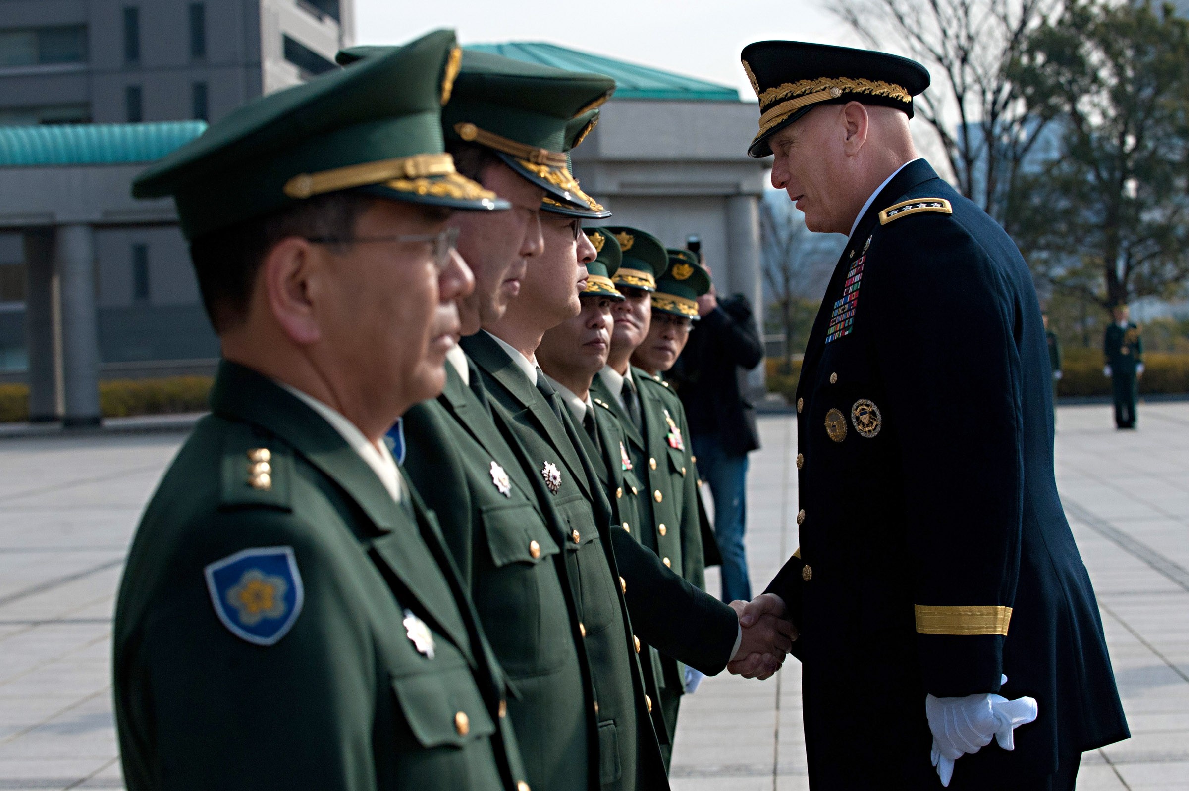 Army Chief of Staff Gen. Raymond Odierno visits Japan | Article | The ...