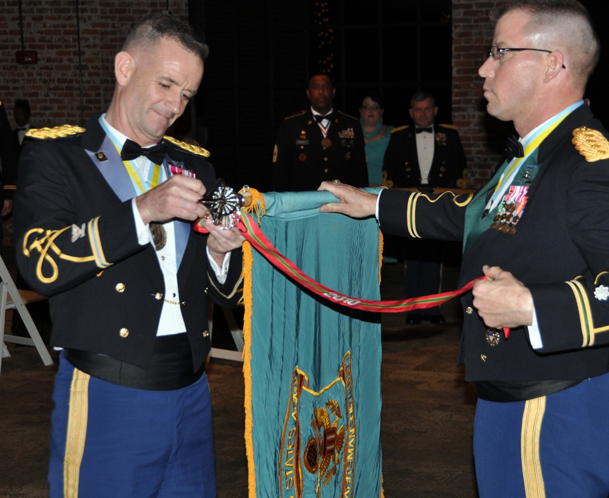 USAMU earns Army Superior Unit Award | Article | The United States Army