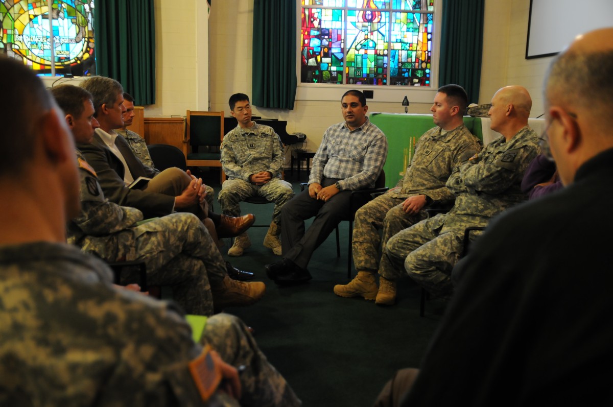 U.S., Iraqi pastors connect through Christian faith at Fort Bragg ...