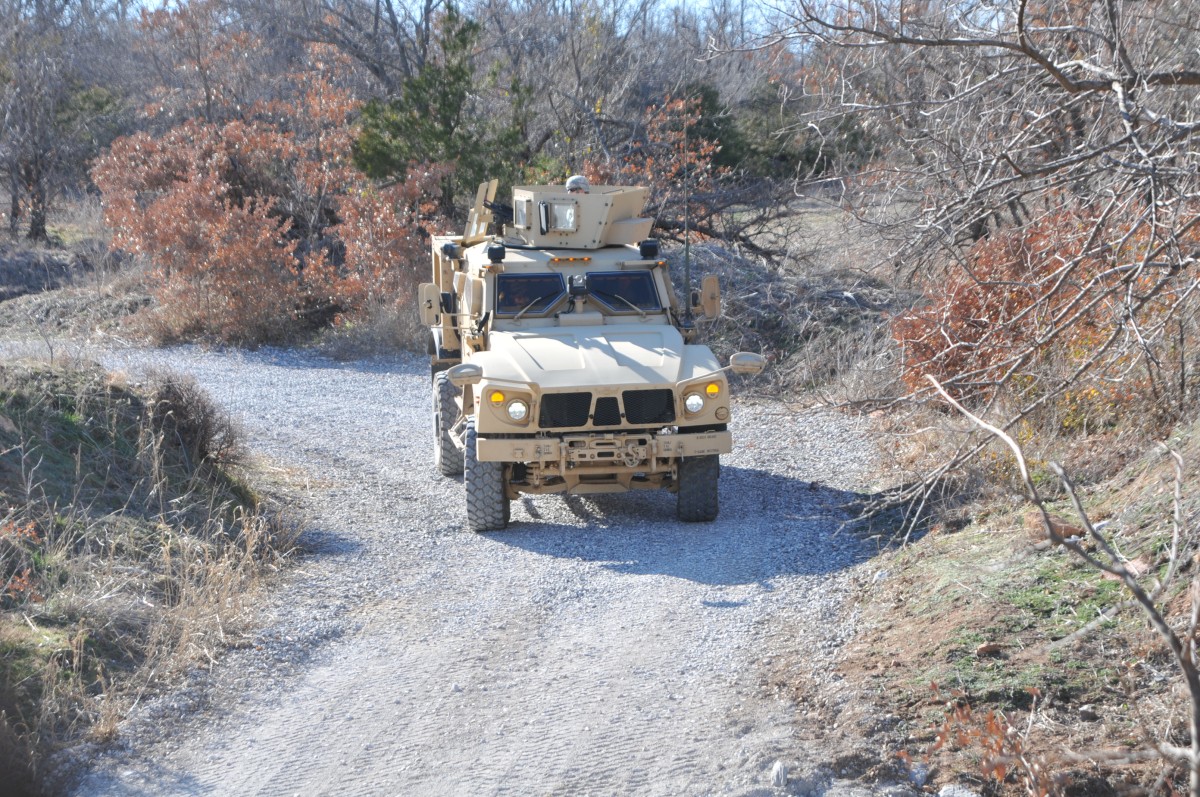 Unit trains with Army's newest trucks | Article | The United States Army
