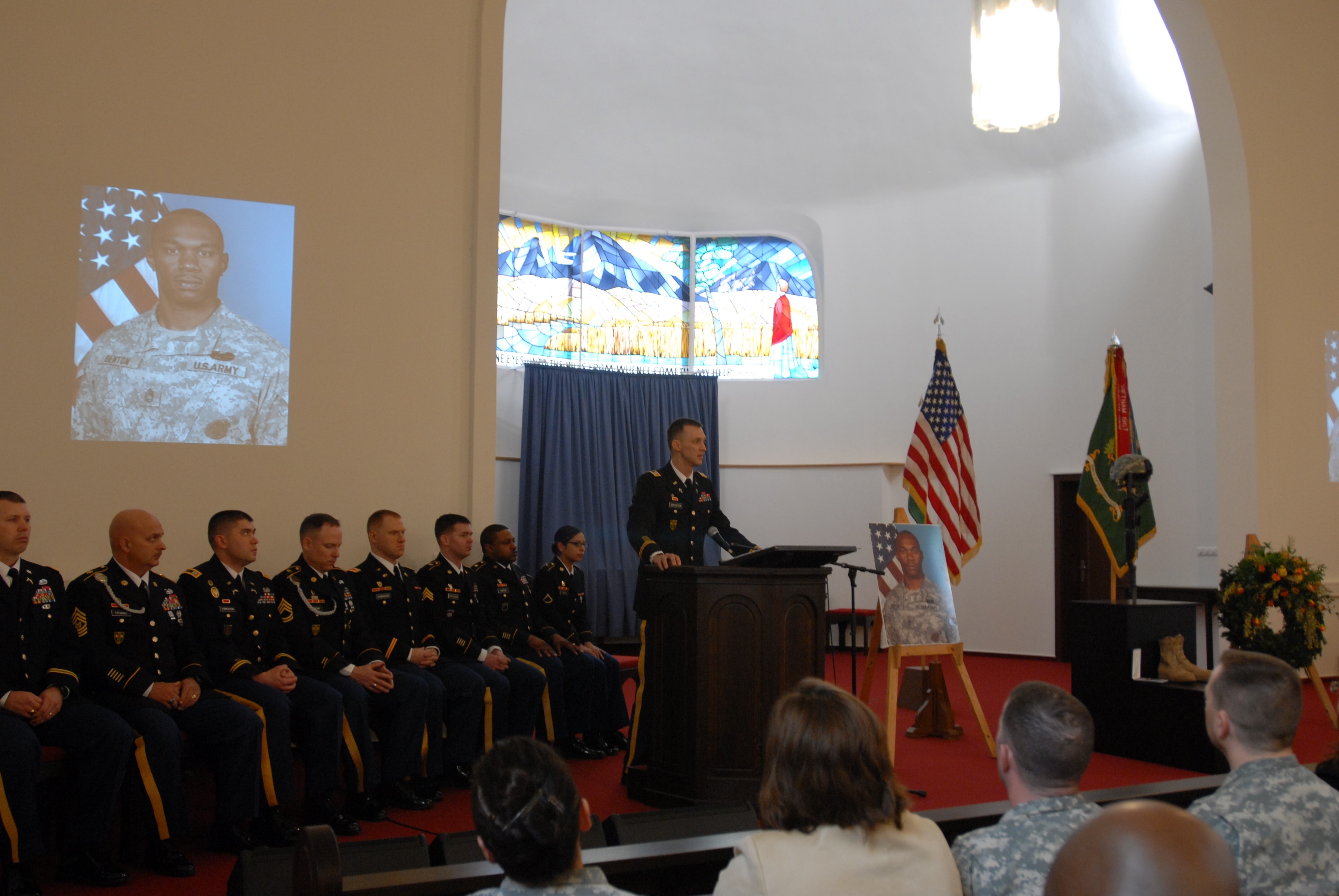 18th MP Bde say goodbye to a fallen hero | Article | The United States Army