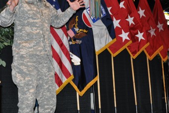 FORSCOM commander shares strategic perspective with XVIII Airborne ...