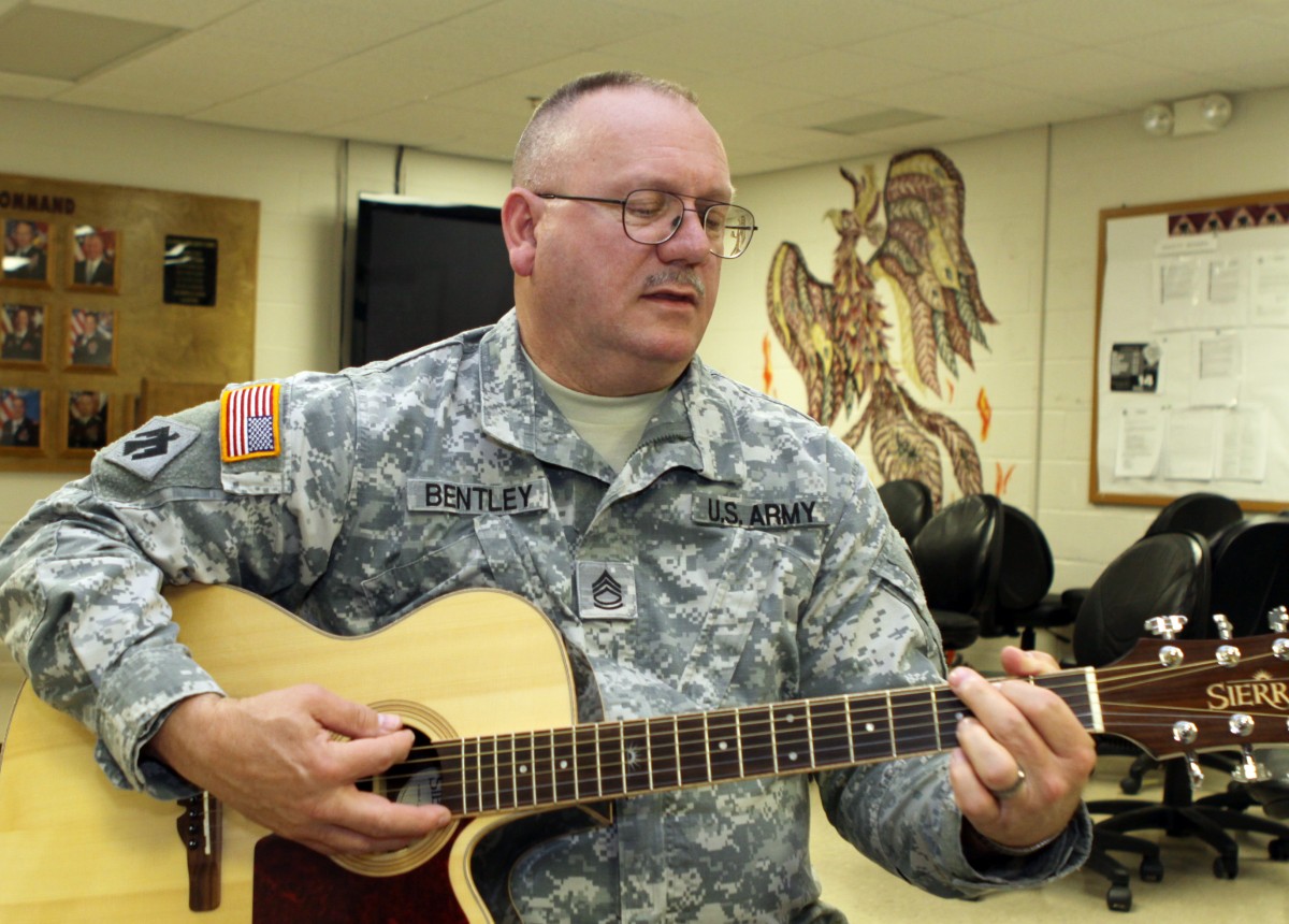 Music helps Soldiers begin healing process | Article | The United ...