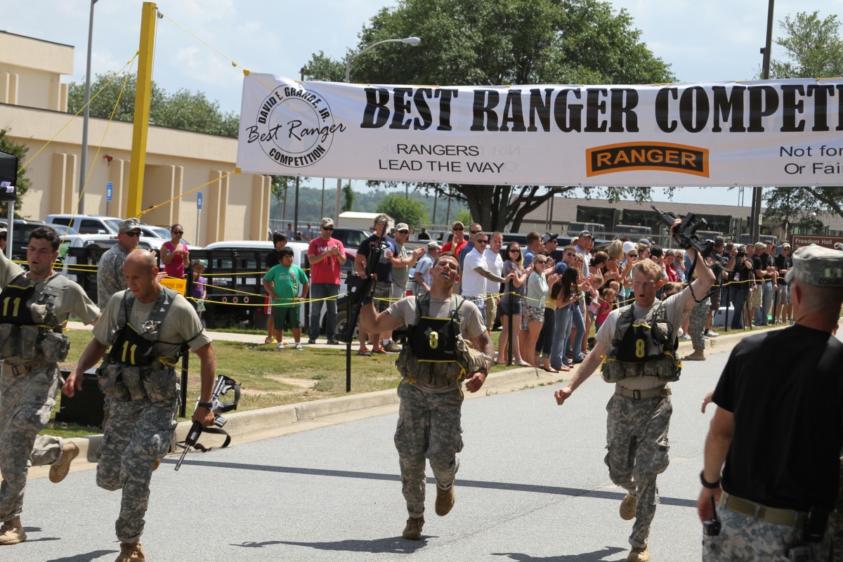 Division Soldiers complete Best Ranger Competition | Article | The ...