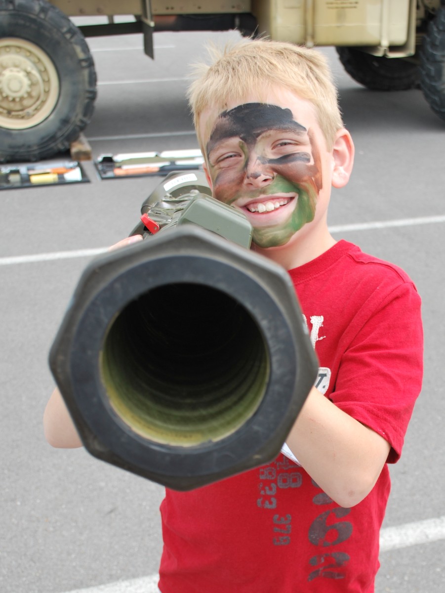 ACC gives children first-hand look at contracting mission | Article ...