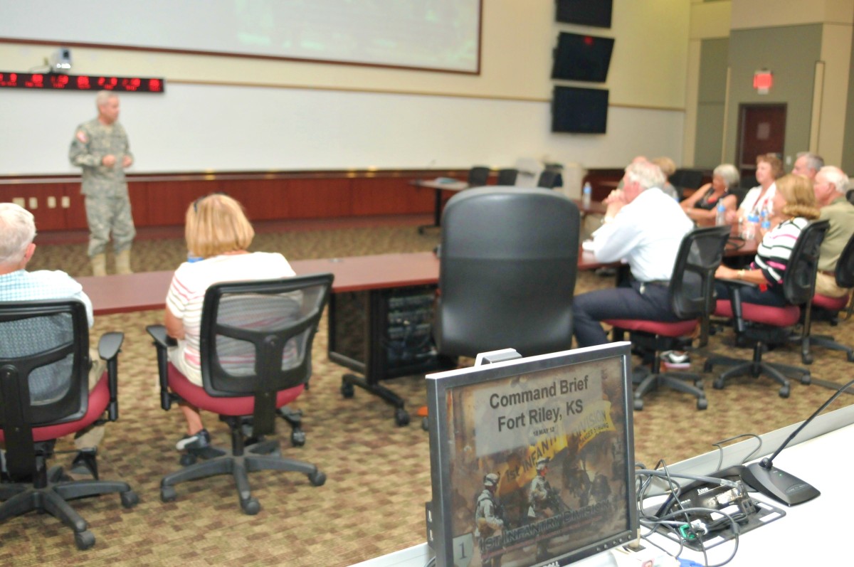 Friends and neighbors | Article | The United States Army