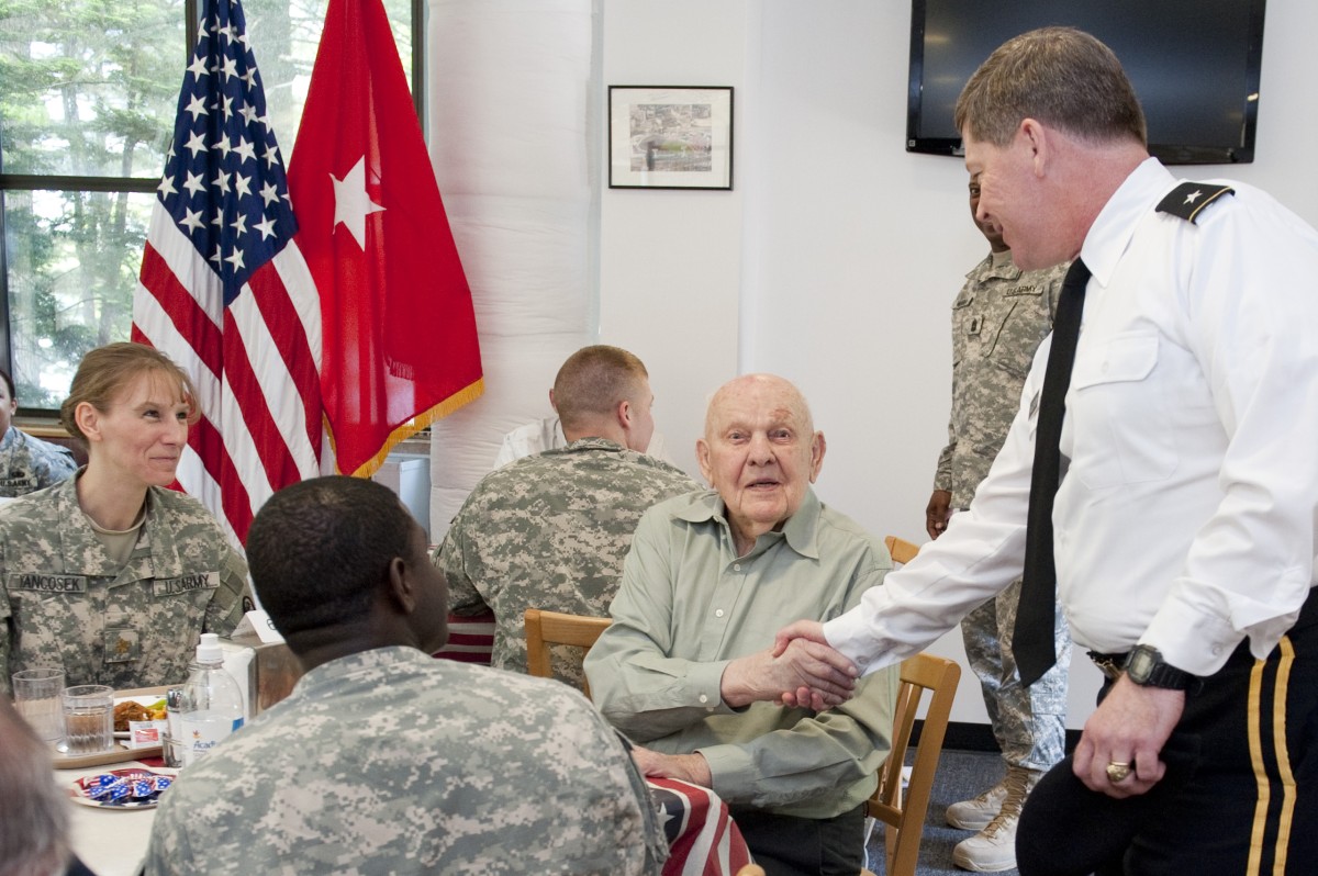 Natick Soldier Systems Center welcomes veterans for Armed Forces Day ... Natick Soldier Systems Center welcomes veterans for Armed Forces Day ...