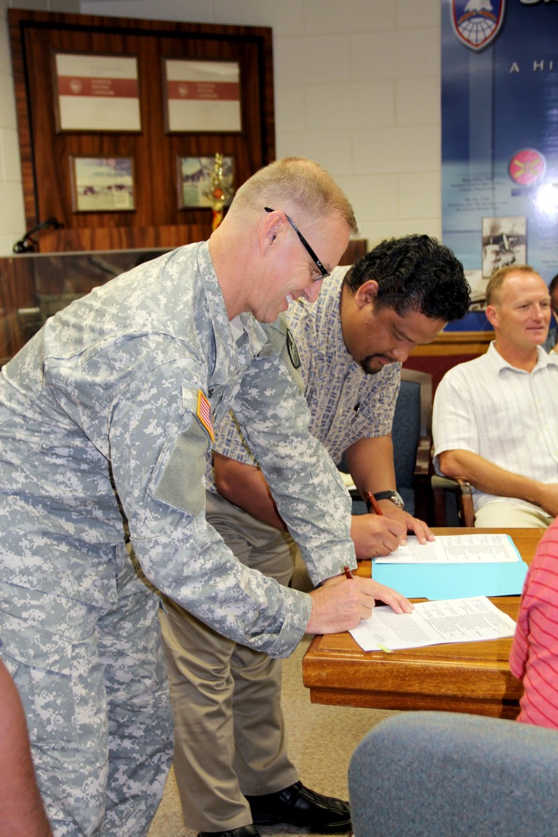 Community Relations Council held with U.S., RMI representatives ...