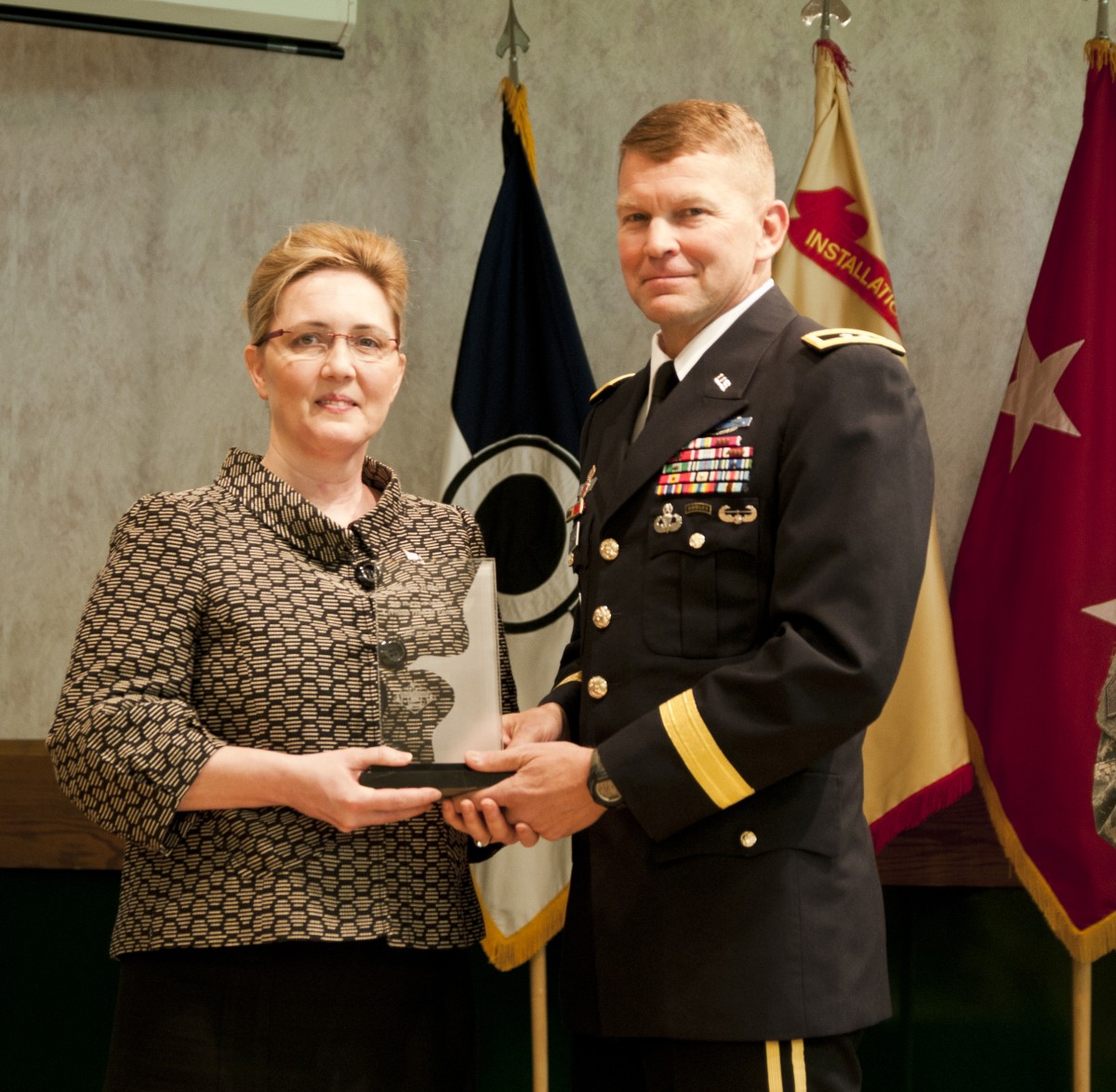 Civilians receive praise for helping JBLM | Article | The United States ...