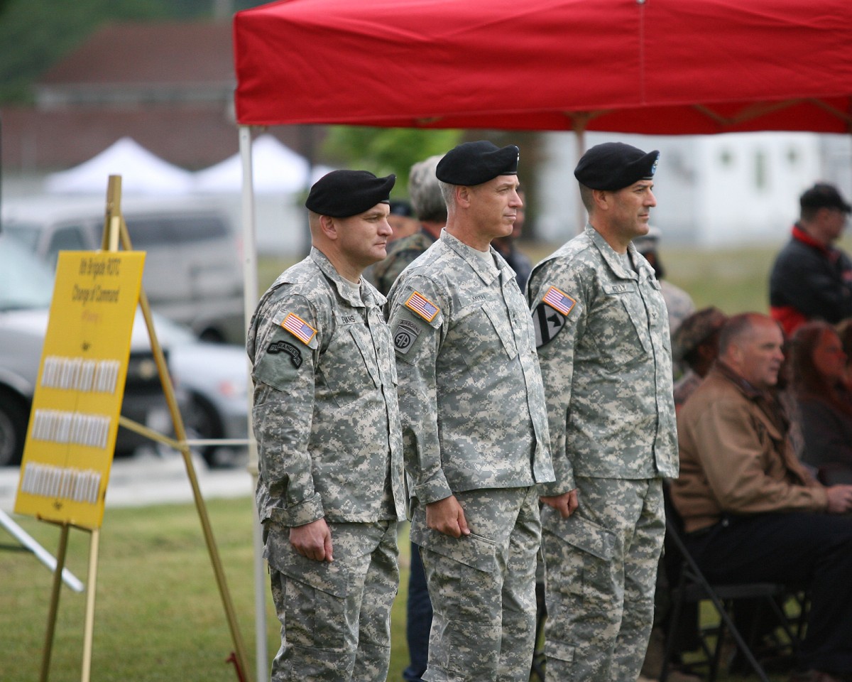 Kelly takes command of 8th Brigade | Article | The United States Army