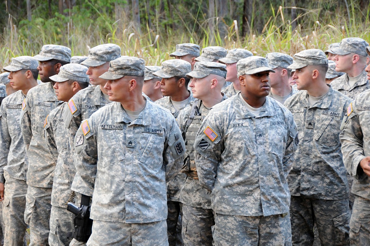 German Armed Forces Proficiency Badge earned in Hawaii | Article | The ...