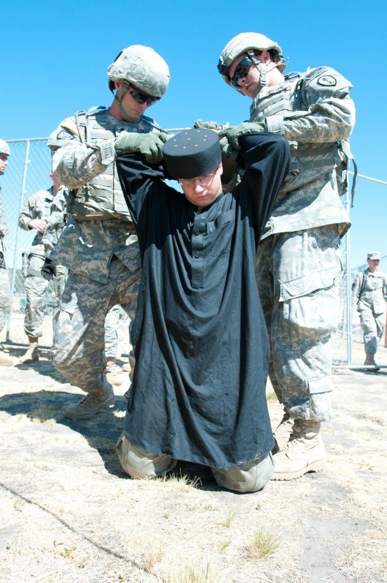 Warrior Exercise 2012 at Fort Hunter Liggett includes detainee role ...