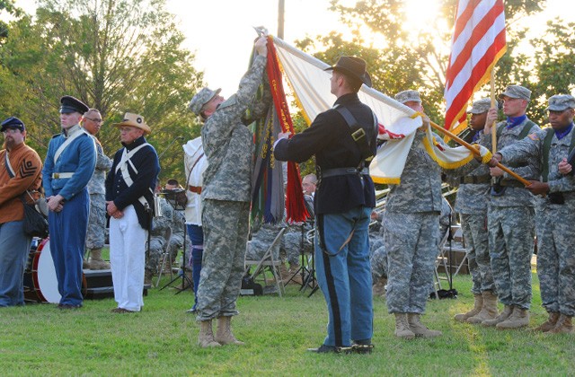 Concert, streamer ceremony commemorate Army birthday | Article | The ...