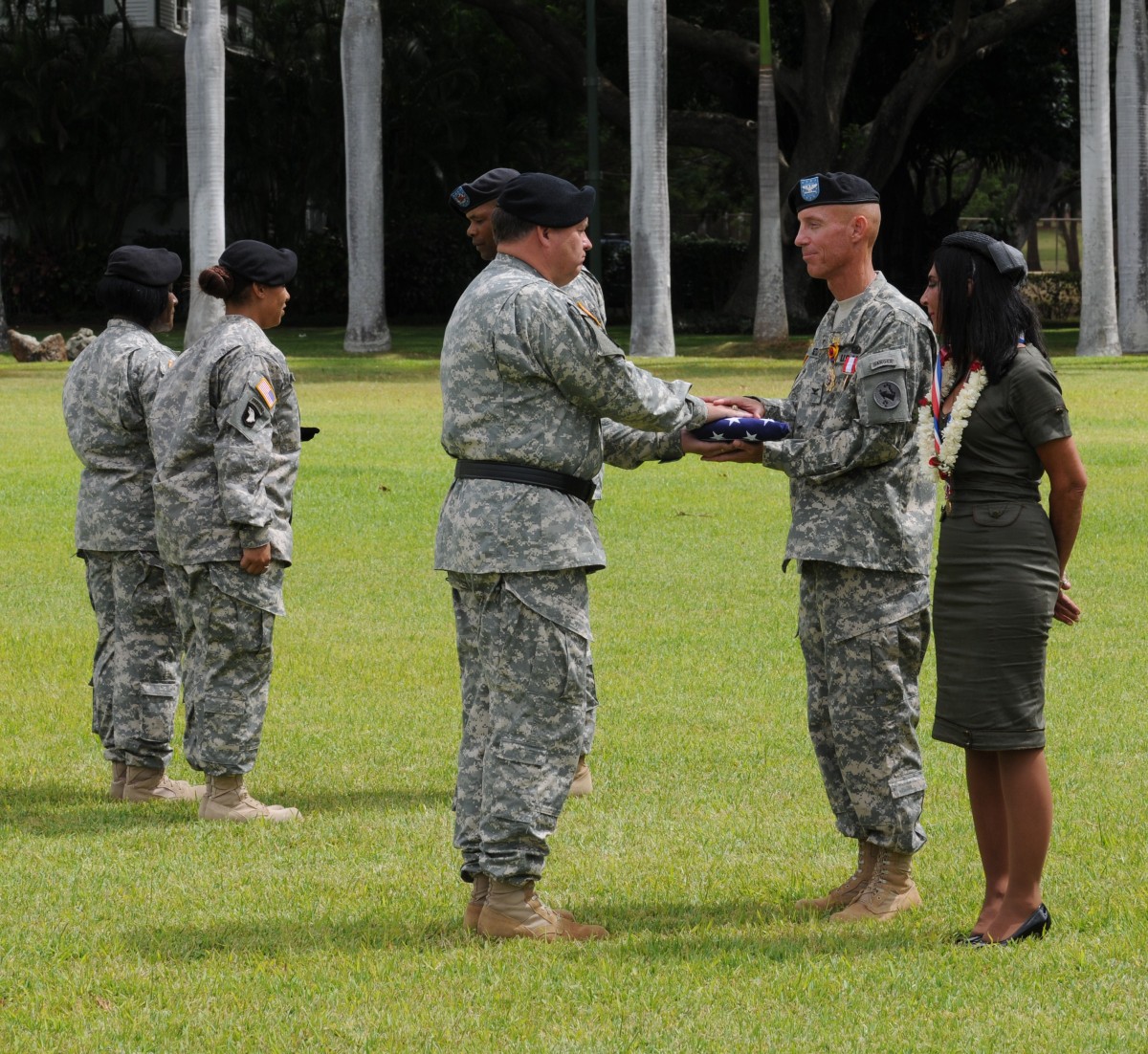 US Army Pacific honors retiring chief of staff with Flying V ceremony ...