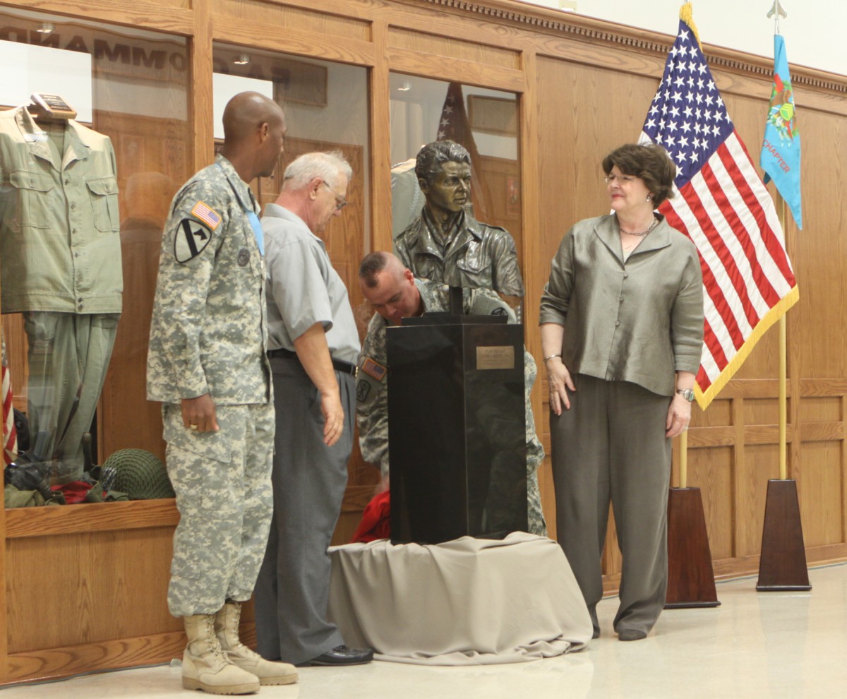 Sgt. Audie Murphy bust dedicated at Fort Sill | Article | The United ...