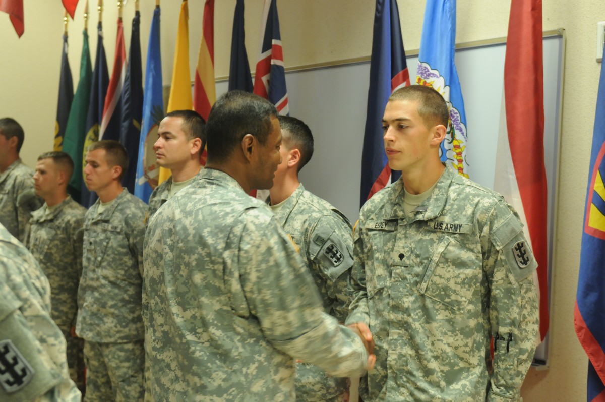 U.S. Army Chief of Engineers visits with the 130th Engineer Brigade ...