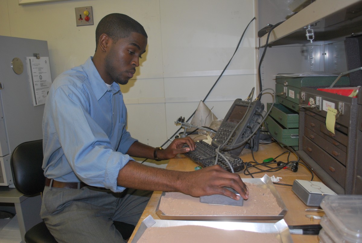 Army Lab summer students gain real world defense experience | Article ...