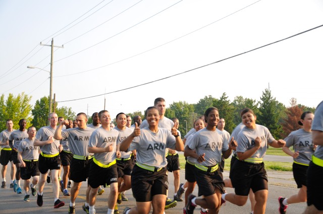 101st Airborne Division kicks off Week of the Eagles 2012 with Division ...
