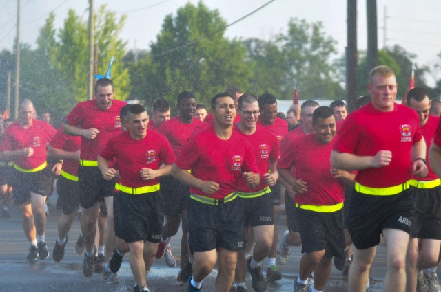 101st Airborne Division kicks off Week of the Eagles 2012 with Division ...