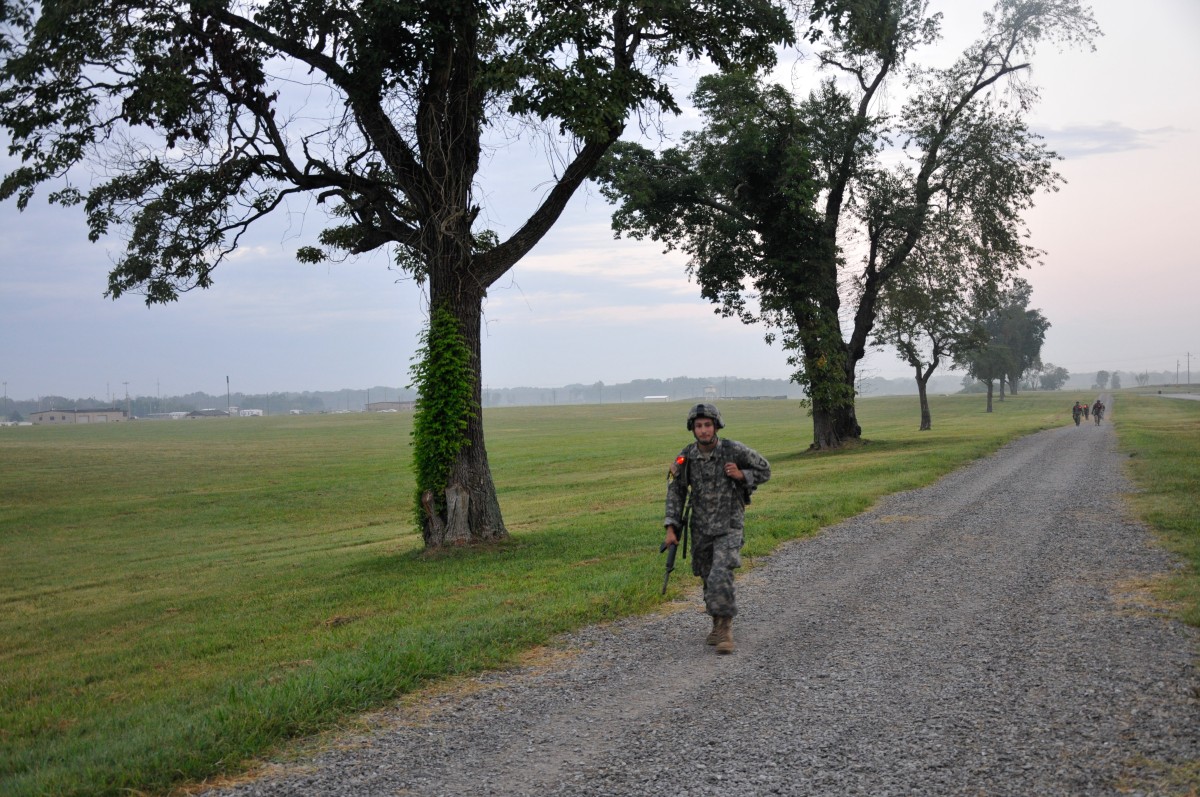Toughest Air Assault Soldier on Fort Campbell | Article | The United ...