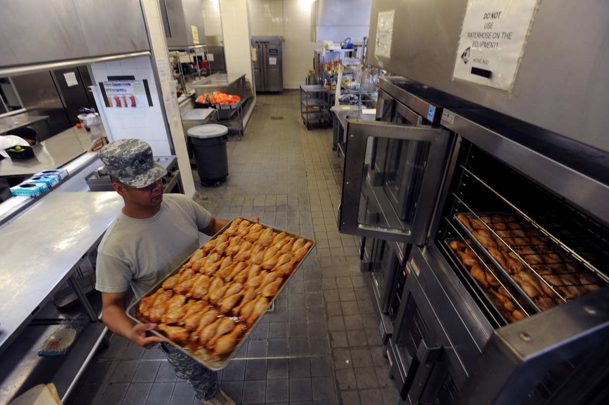 'Fueling' programs aim to encourage good nutrition across Army in ...