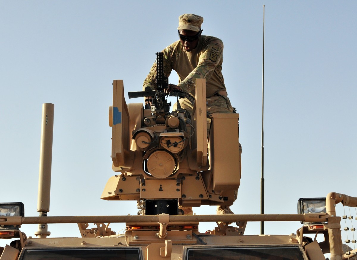 Soldiers transport cargo during night time operations | Article | The ...