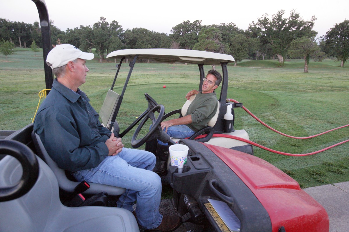 Team preps Sill golf course for daily play | Article | The United ...