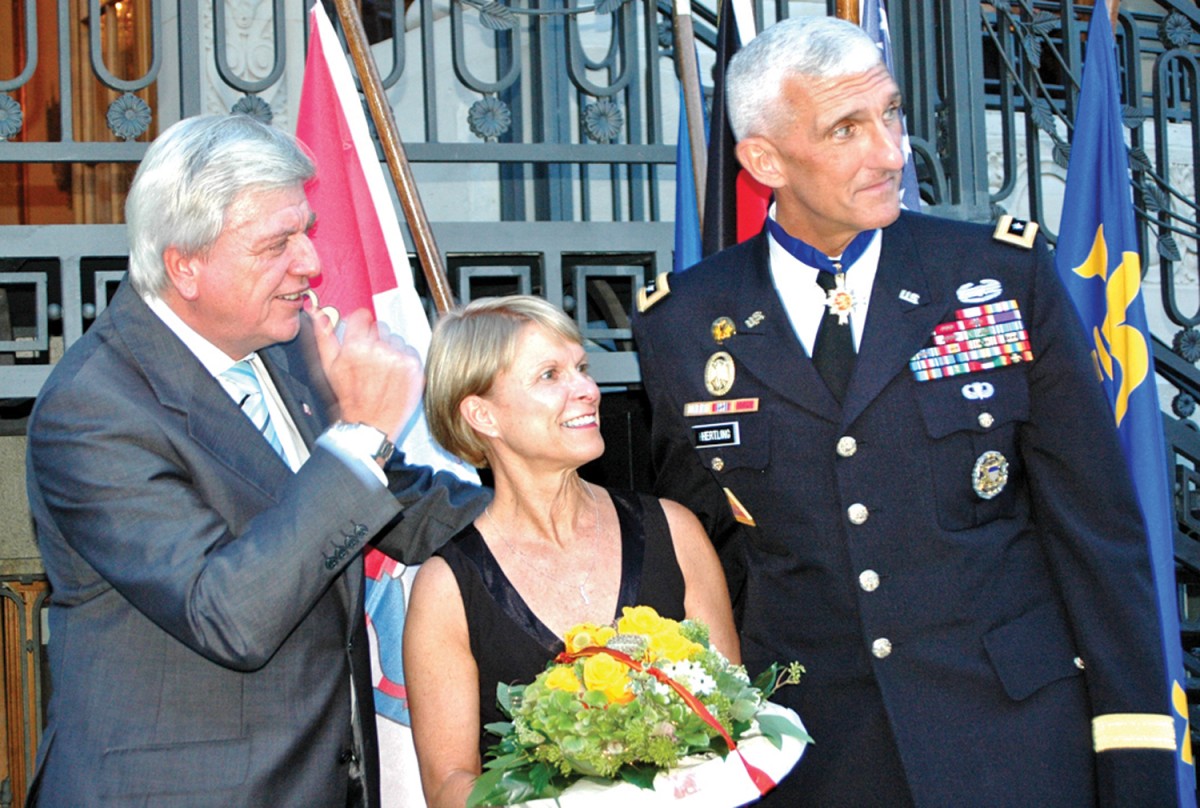 USAREUR commander awarded Hessian Order of Merit | Article | The United ...