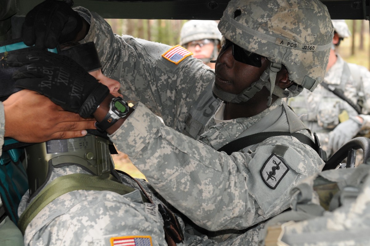 Multi-national Medical Soldiers Strive for Elite Badge | Article | The ...