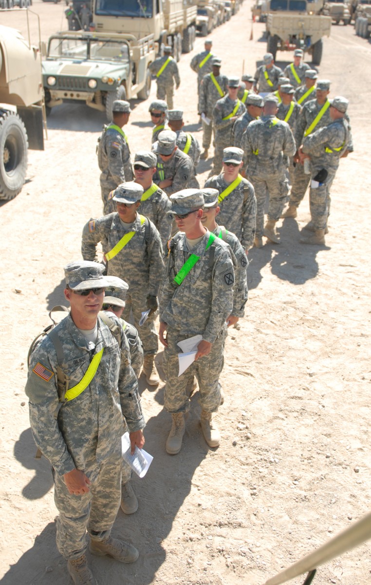2nd Brigade Combat Team Soldiers mark fastest vehicle draw in the west ...