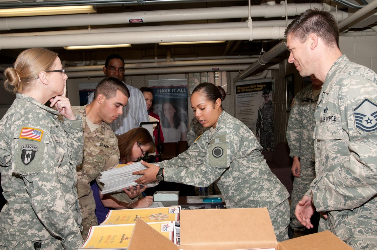 Charities touch federal employee hearts | Article | The United States Army