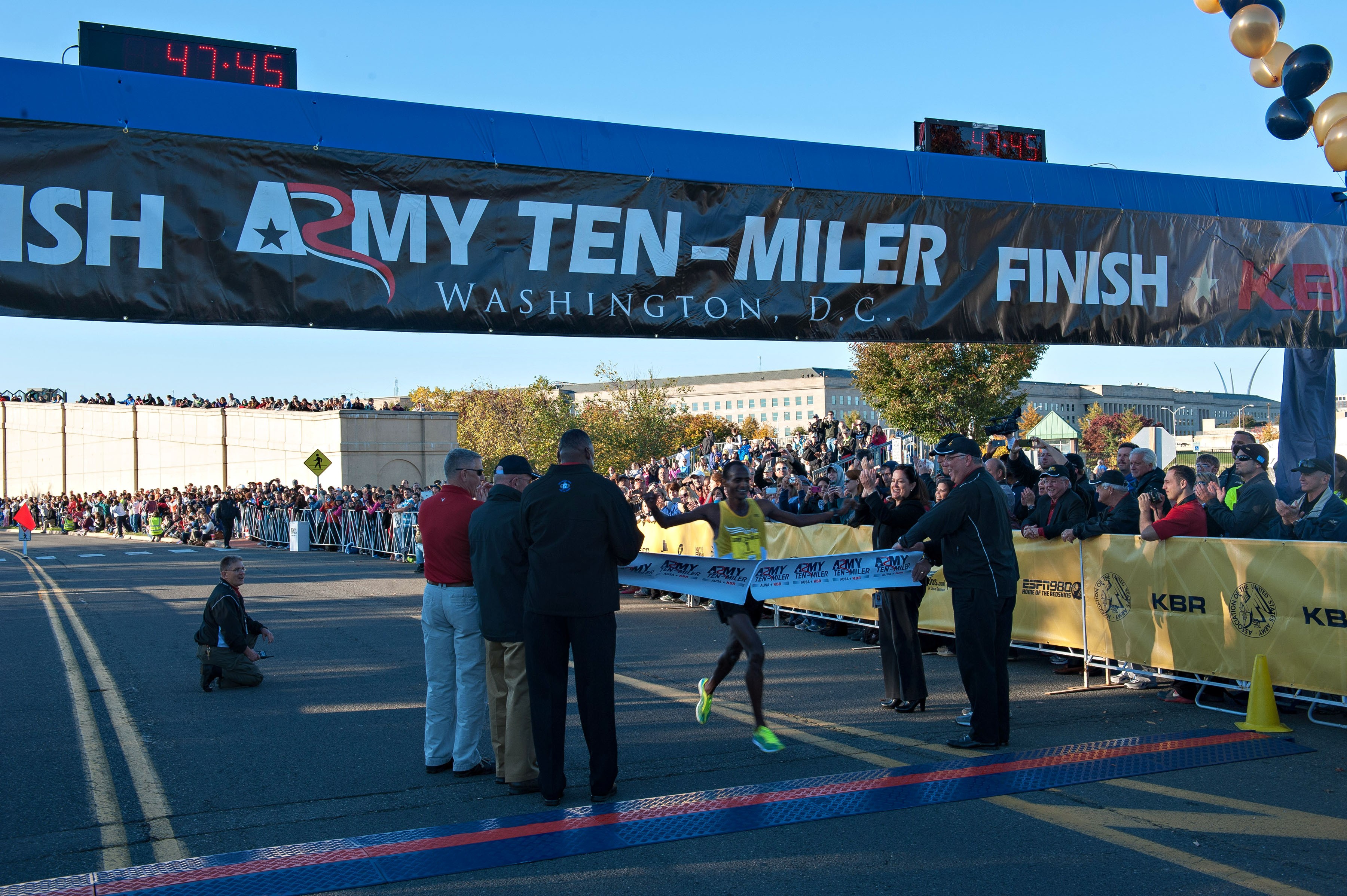 Thousands of Runners, Dozens of Wounded Warriors Participate in 28th ...