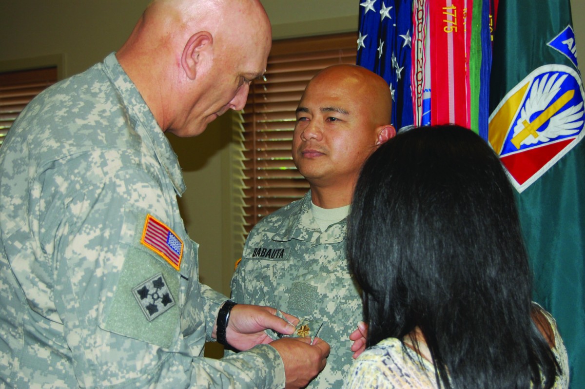 Army Chief of Staff promotes 162nd Inf Bde officer at Fort Polk ...