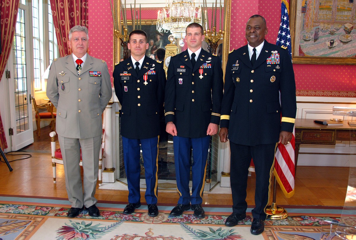 10th Cab Aviators Receive French Awards For Courageous Actions In Afghanistan Article The