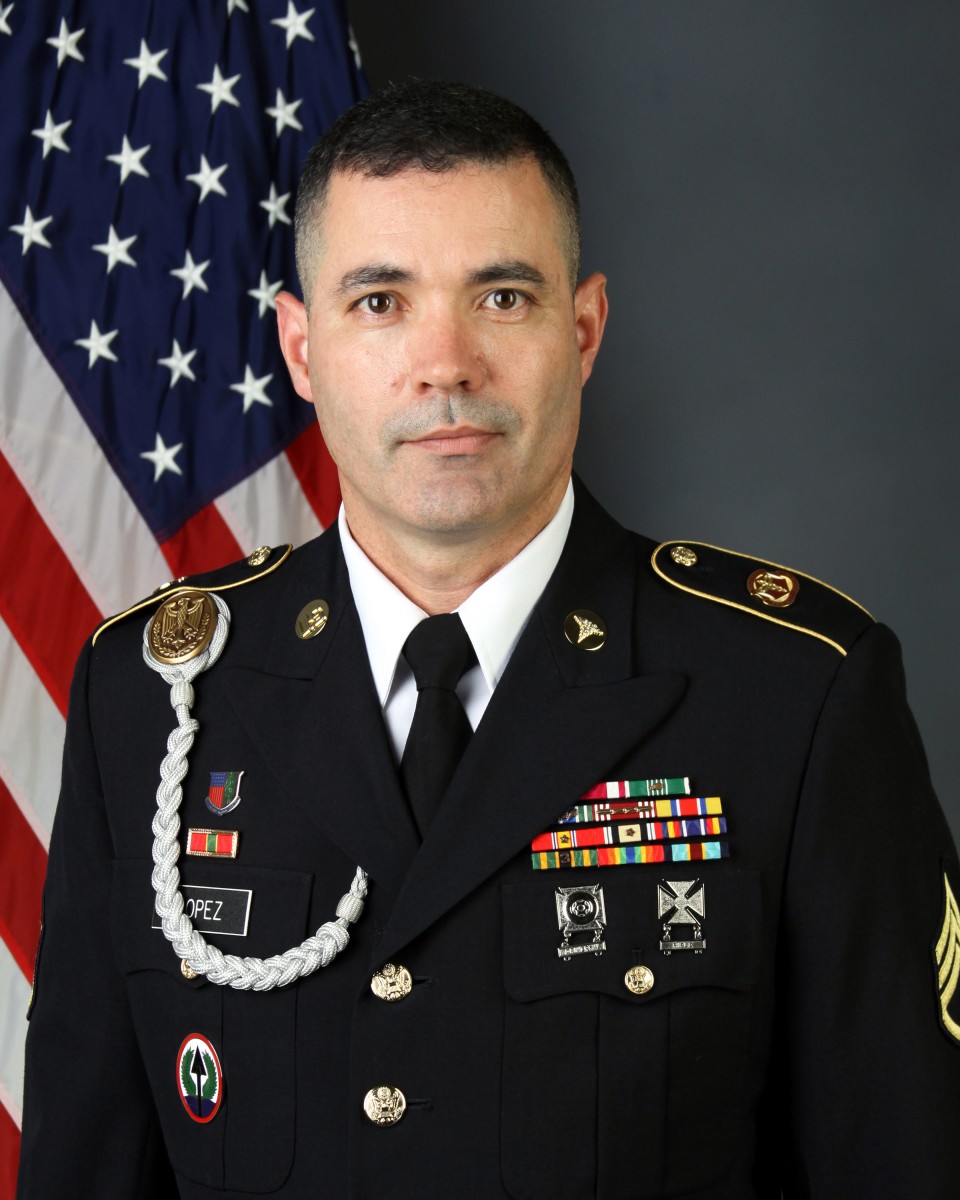 USAARL Soldier named MRMC equal opportunity leader of the year ...