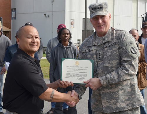 TRADOC commanding general recognizes Fort Lee fleet management program ...