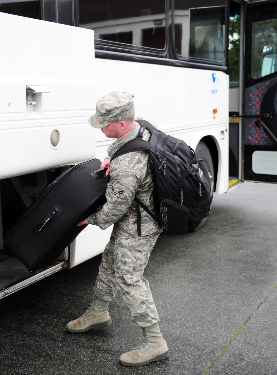 Holiday plans? Presidio offers shuttles to, from airports | Article ...