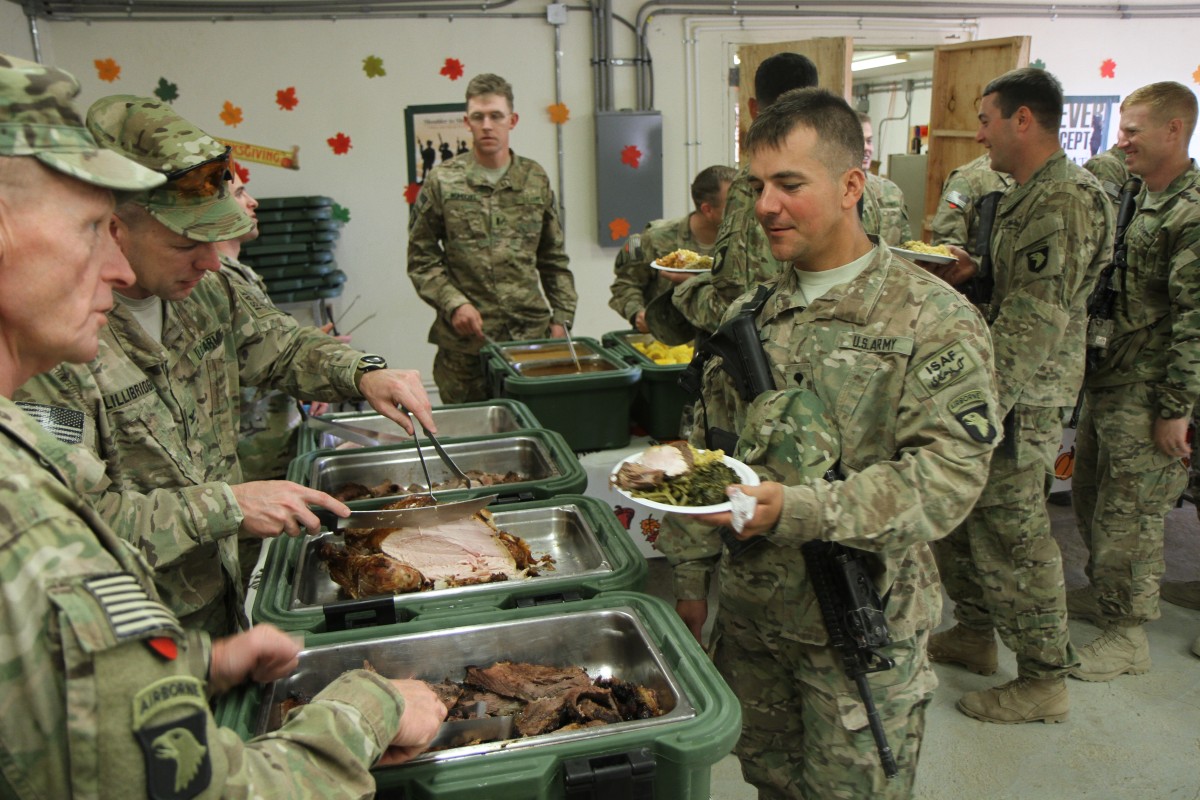 Rakkasans celebrate Thanksgiving | Article | The United States Army