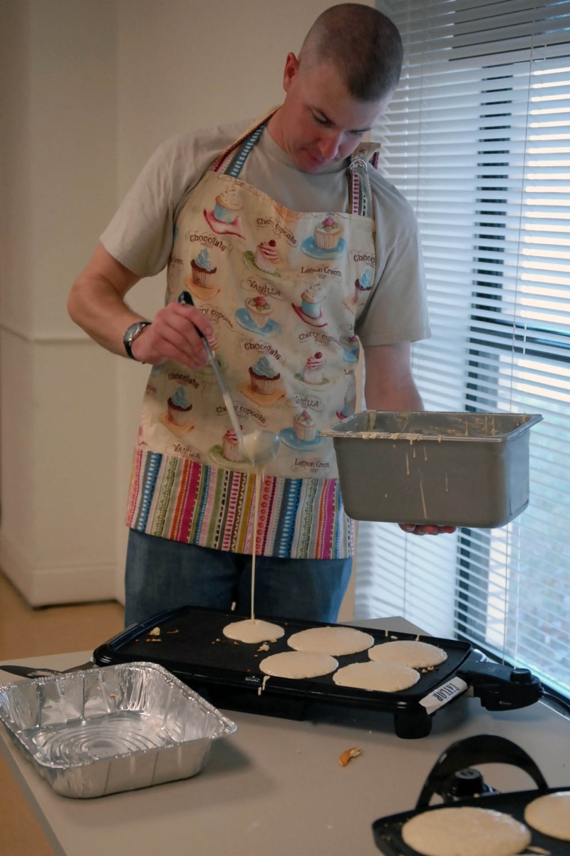 GarryOwen hosts breakfast with Santa | Article | The United States Army