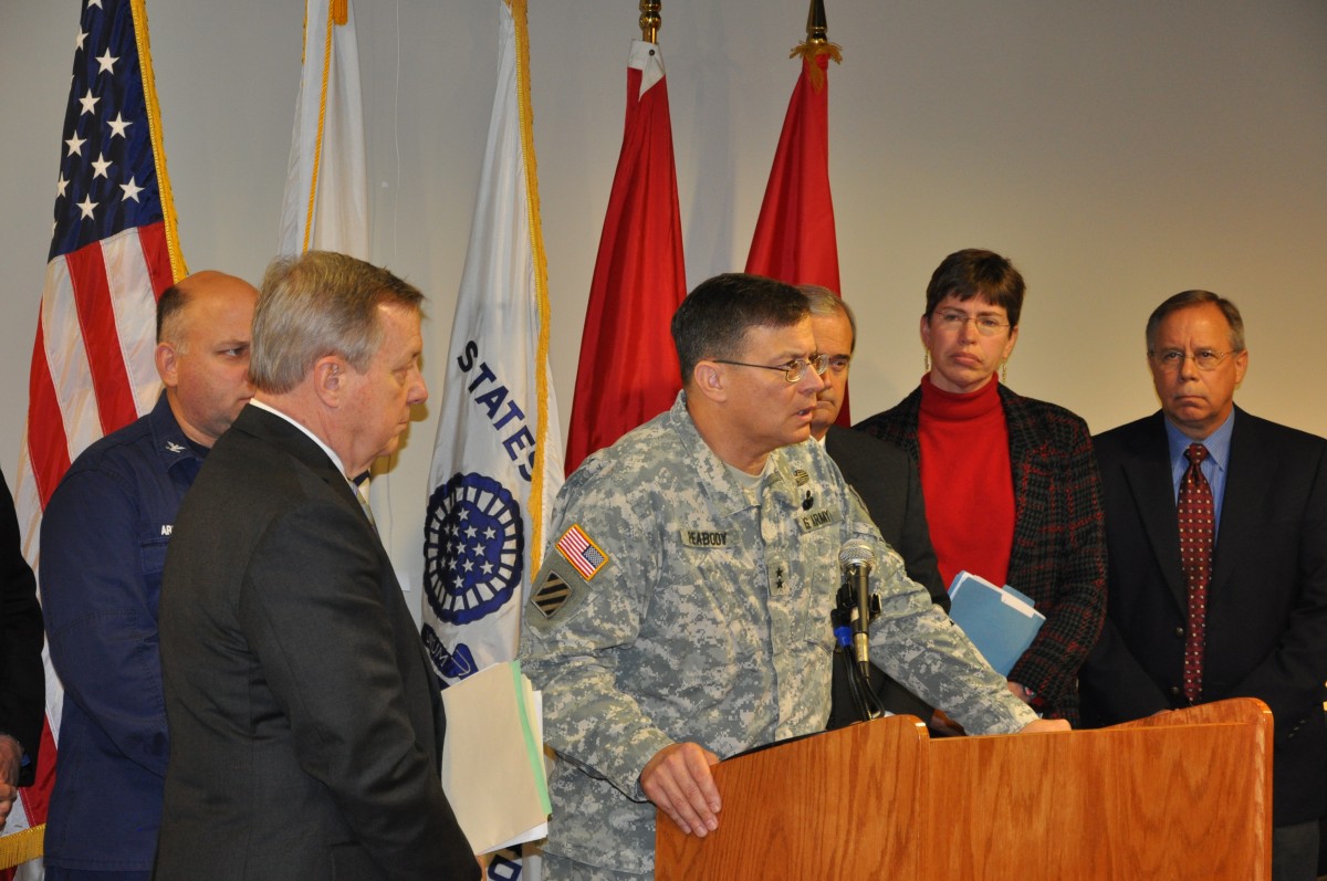 Corps' officials meet with Illinois leaders to discuss low water ...