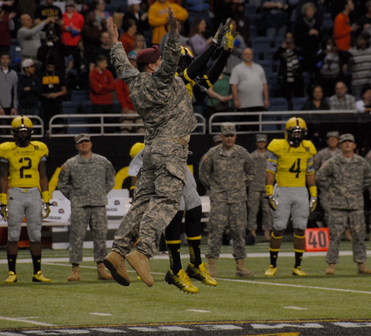 Army All-American Bowl pregame hype | Article | The United States Army