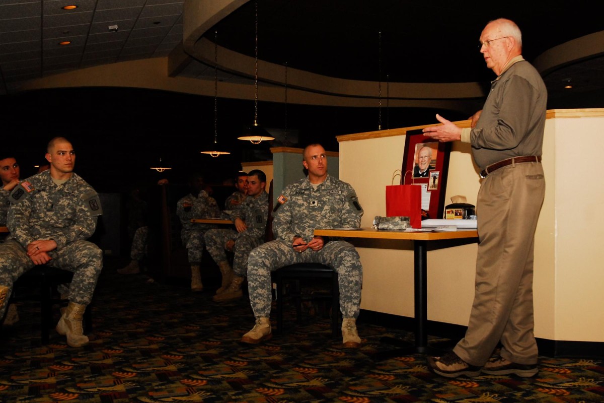 Gunslingers induct honorary regimental colonel | Article | The United ...