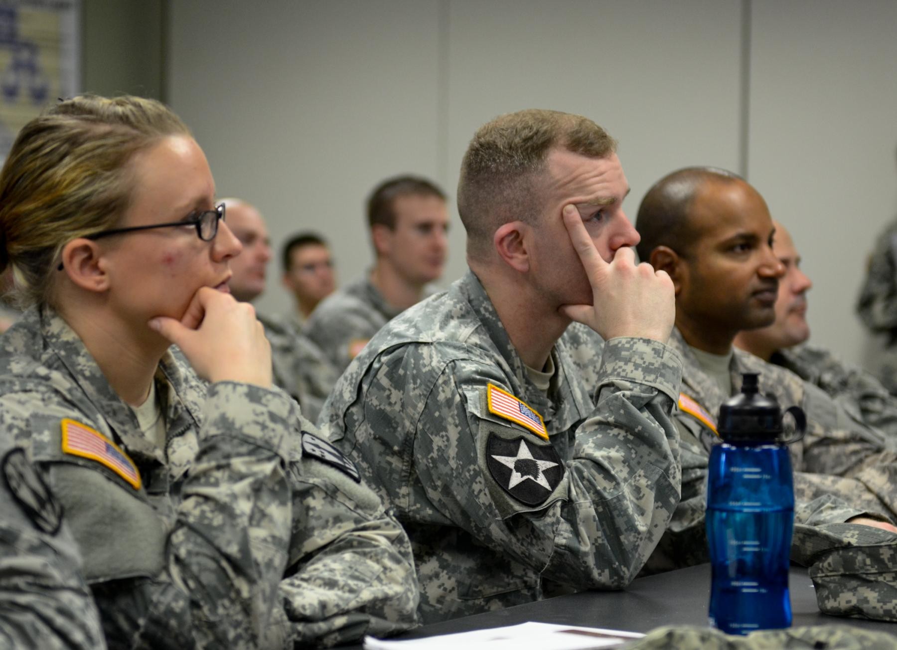 Leaders learn law through JOLO | Article | The United States Army