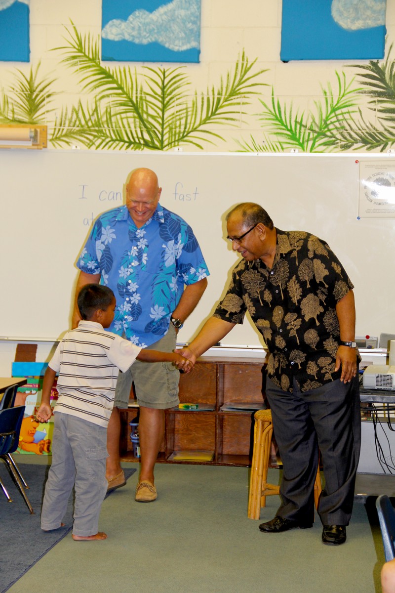 RMI president visits Kwajalein schools | Article | The United States Army