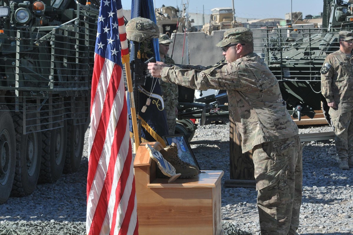 Fallen infantryman memorialized by CTF 4-2 | Article | The United ...