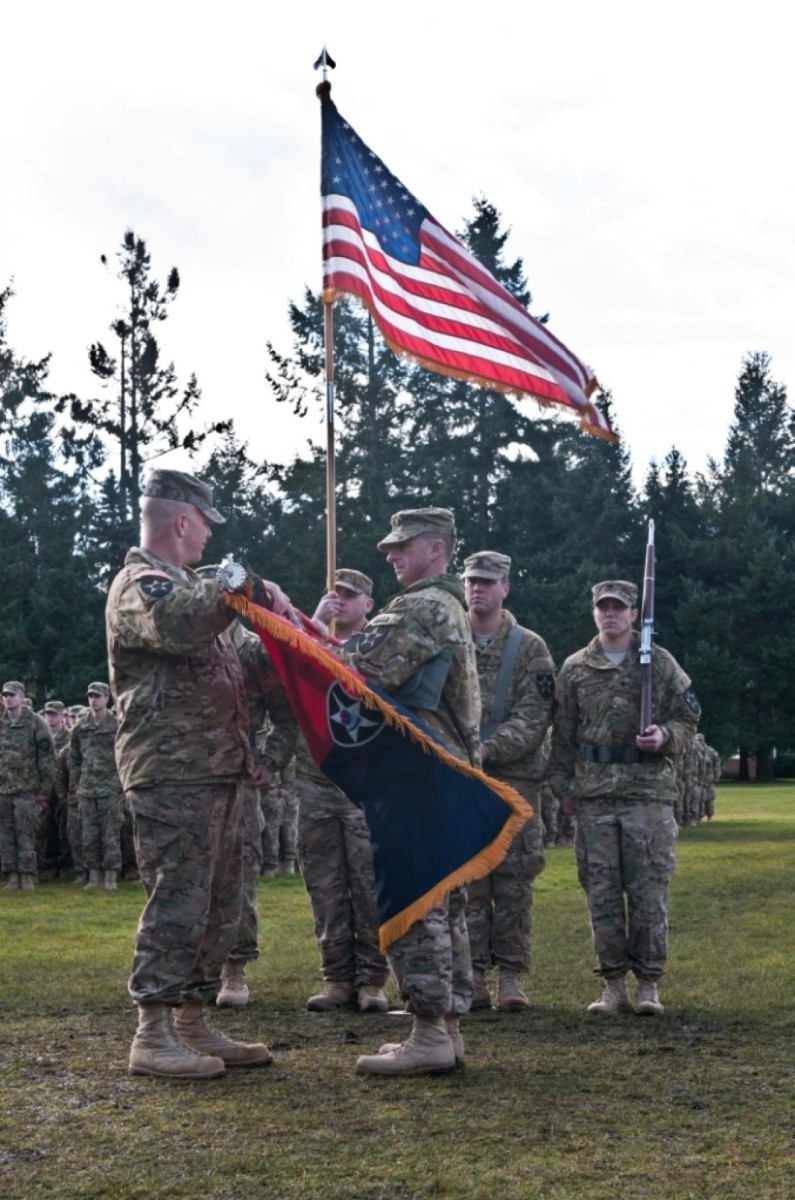 3-2 SBCT uncases colors | Article | The United States Army